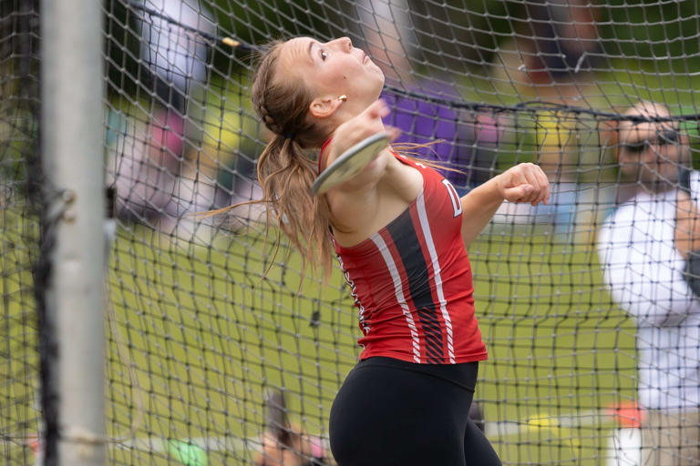 NJ girls track powerhouse captures 3-peat, dominates Group 3 meet