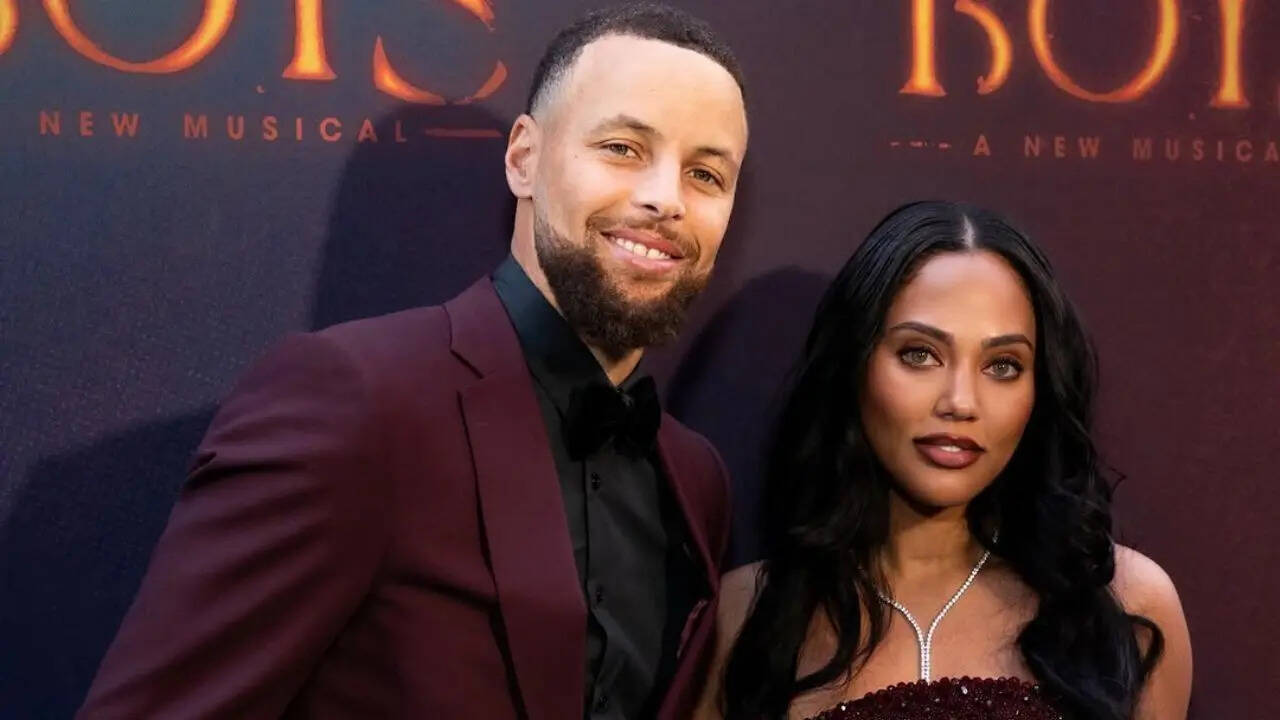 Ayesha Curry turns heads with stunning date night look alongside ...