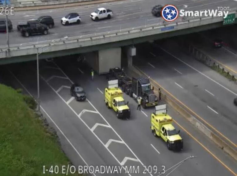 I-40 traffic reduced to one lane after oversized load hits Broadway Bridge