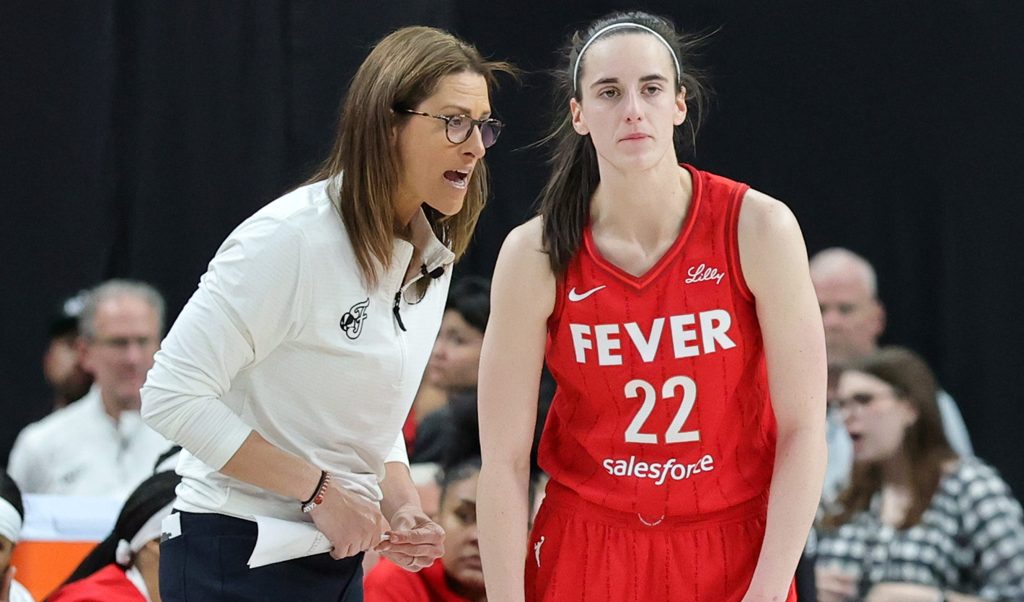 Heated sideline altercation between Caitlin Clark, Stephanie White goes ...