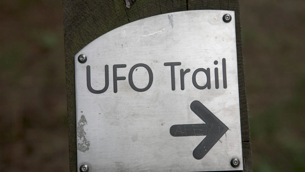 18 UFO hotspots and famous sightings