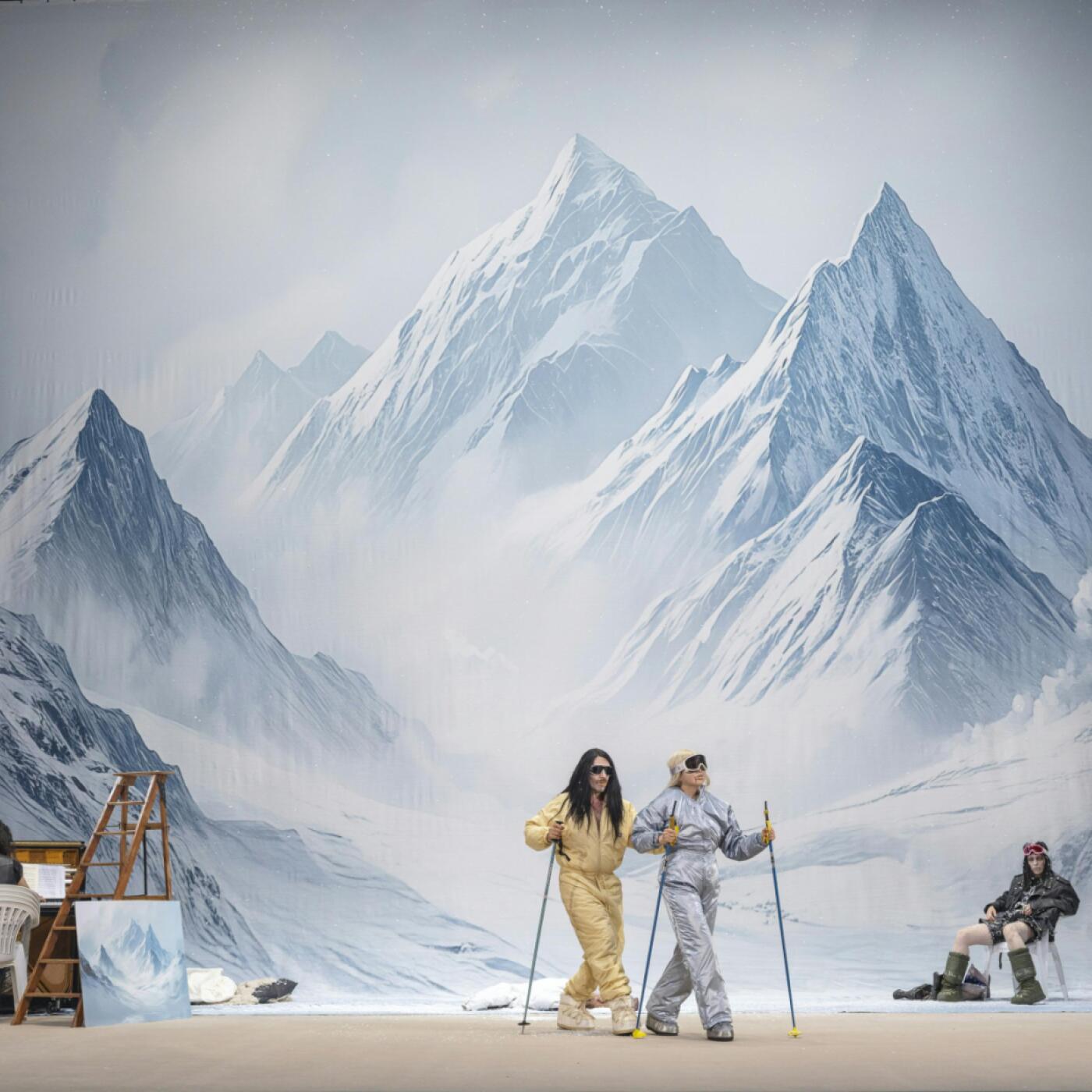 Wipfel, Gipfel, Grotte: Festwochen mit "Vampire's Mountain"