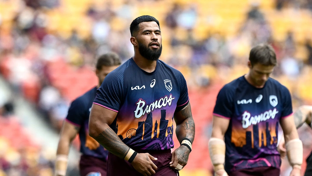 Broncos face finals fight as Dragons snap 295-day drought