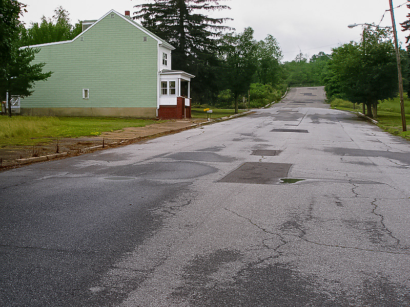 15 American towns that boomed for a century, then emptied out in a ...