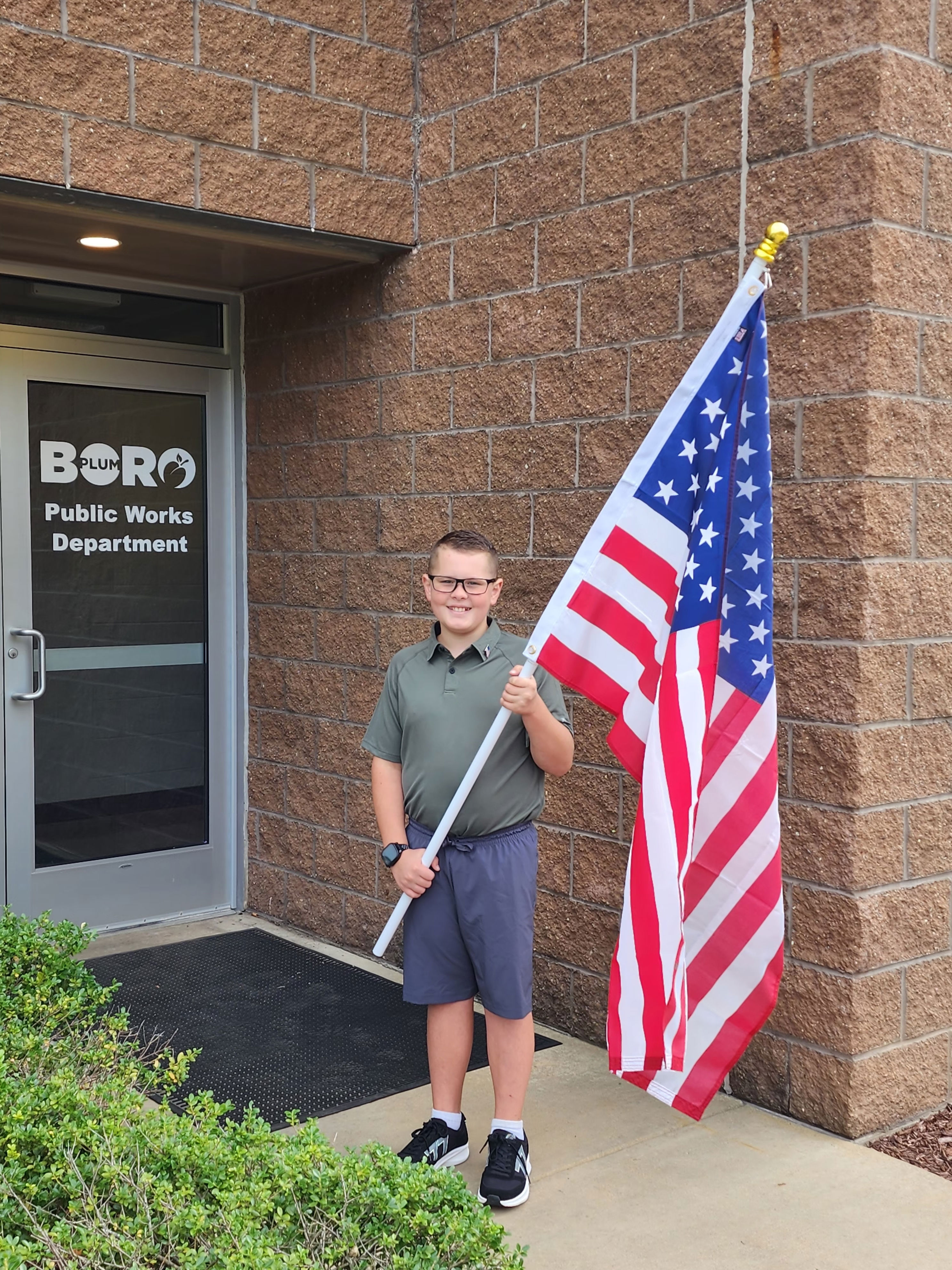 Boy raises funds for patriotic flags in Pennsylvania