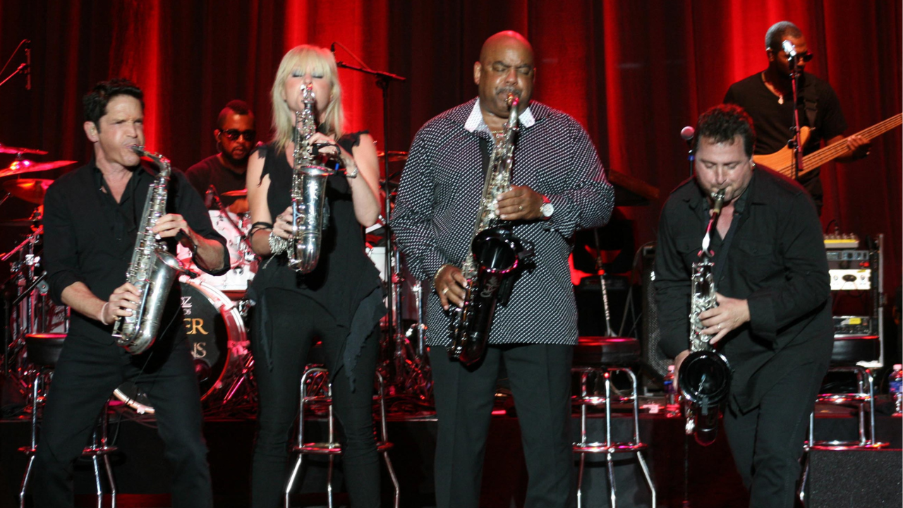 Peabo Bryson’s Disney classics still give fans chills more than 30 ...