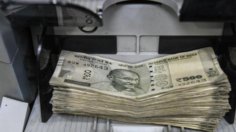 Share of business in bank credit rises in FY26, deposits up