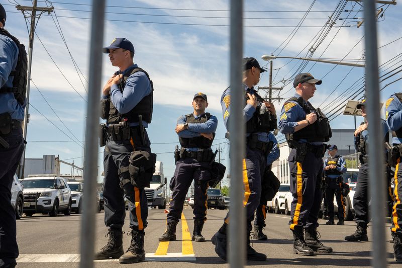 Visits to restart at New Jersey migrant detention center as police ...