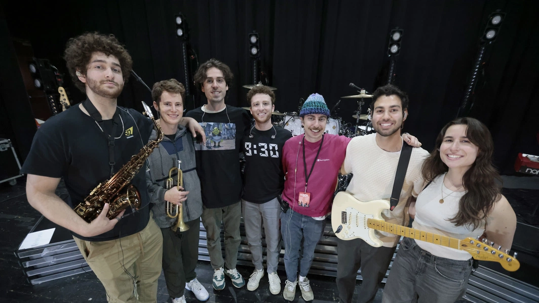 Rock band dynamics: Collaboration, conflict, and legacy