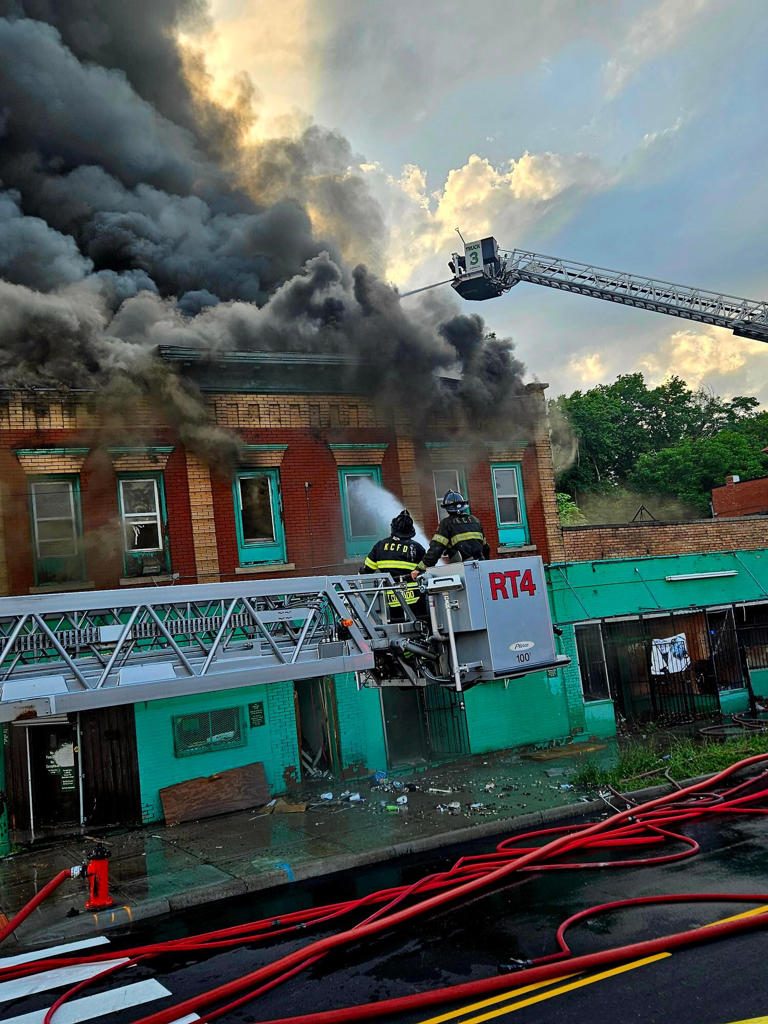 Historic Green Duck Tavern catches fire near 26th and Prospect