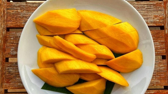Fitness coach says eating mangoes won't ruin your fitness goals: '60 ...