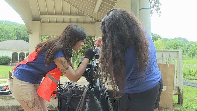 Litter cleanup at East Lake Park in Chattanooga encourages residents to ...