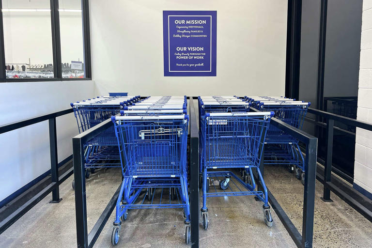 Under new CEO, every Bay Area Goodwill to close to make way for superstores