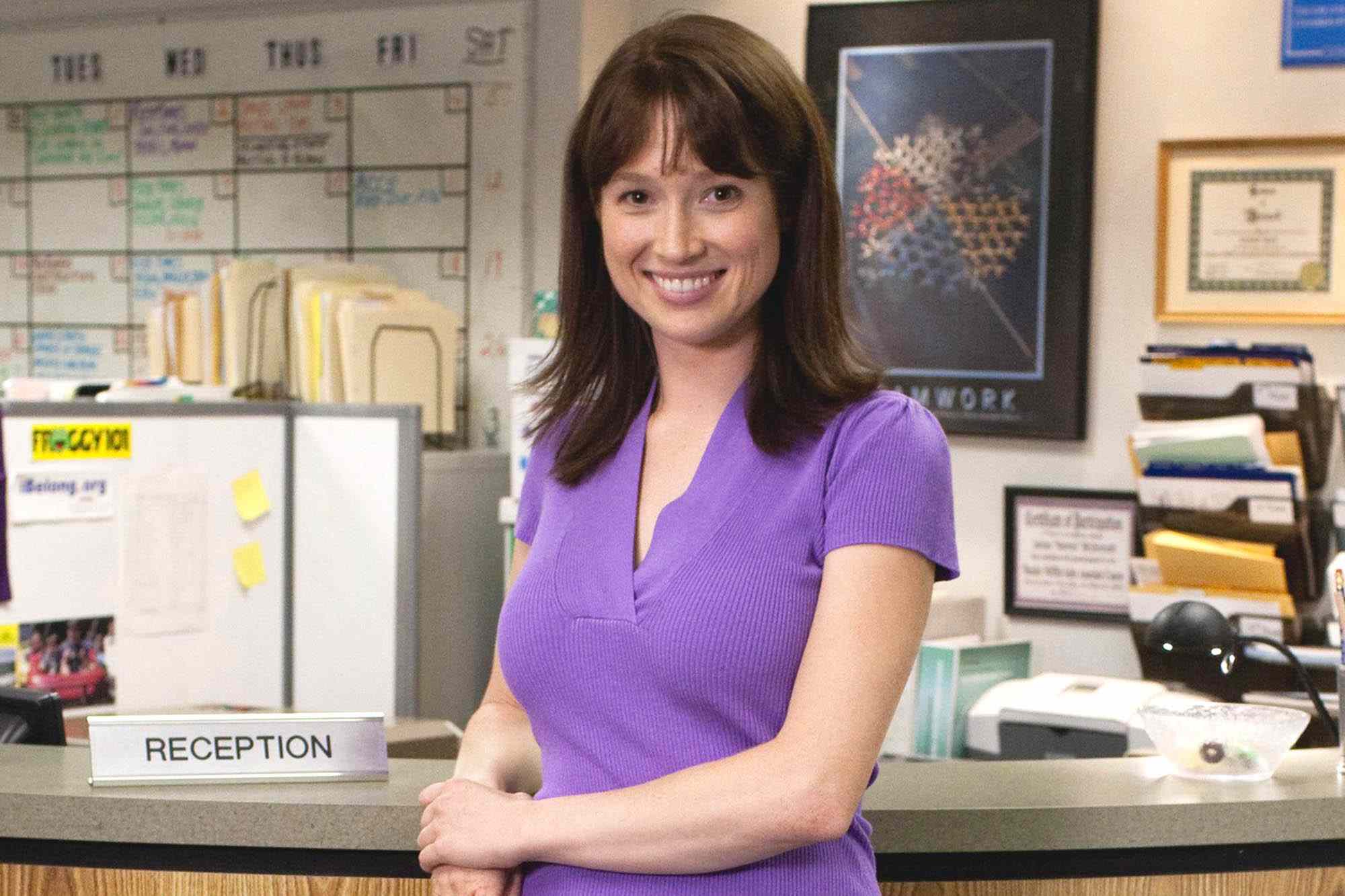 Ellie Kemper says landing her role on “The Office” felt like winning ...