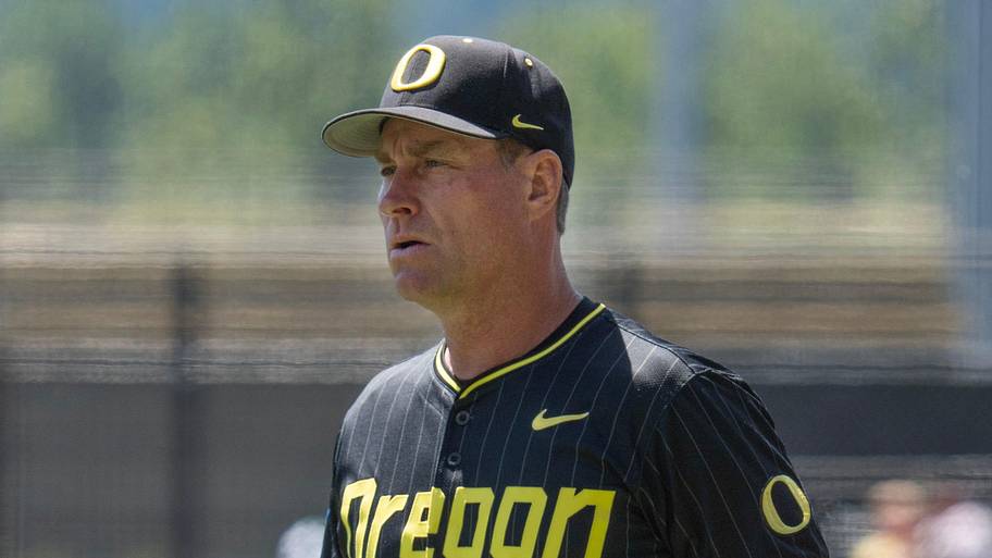 Oregon Ducks vs. Oregon State Beavers: Live score updates for Eugene ...