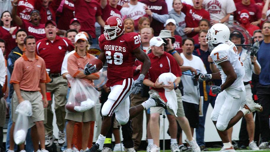Oklahoma legend’s son works out with Texas Longhorns