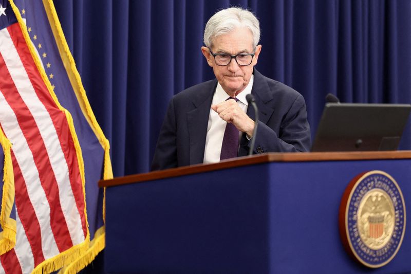 Fed's Powell warns that politicizing the Fed would cost public trust