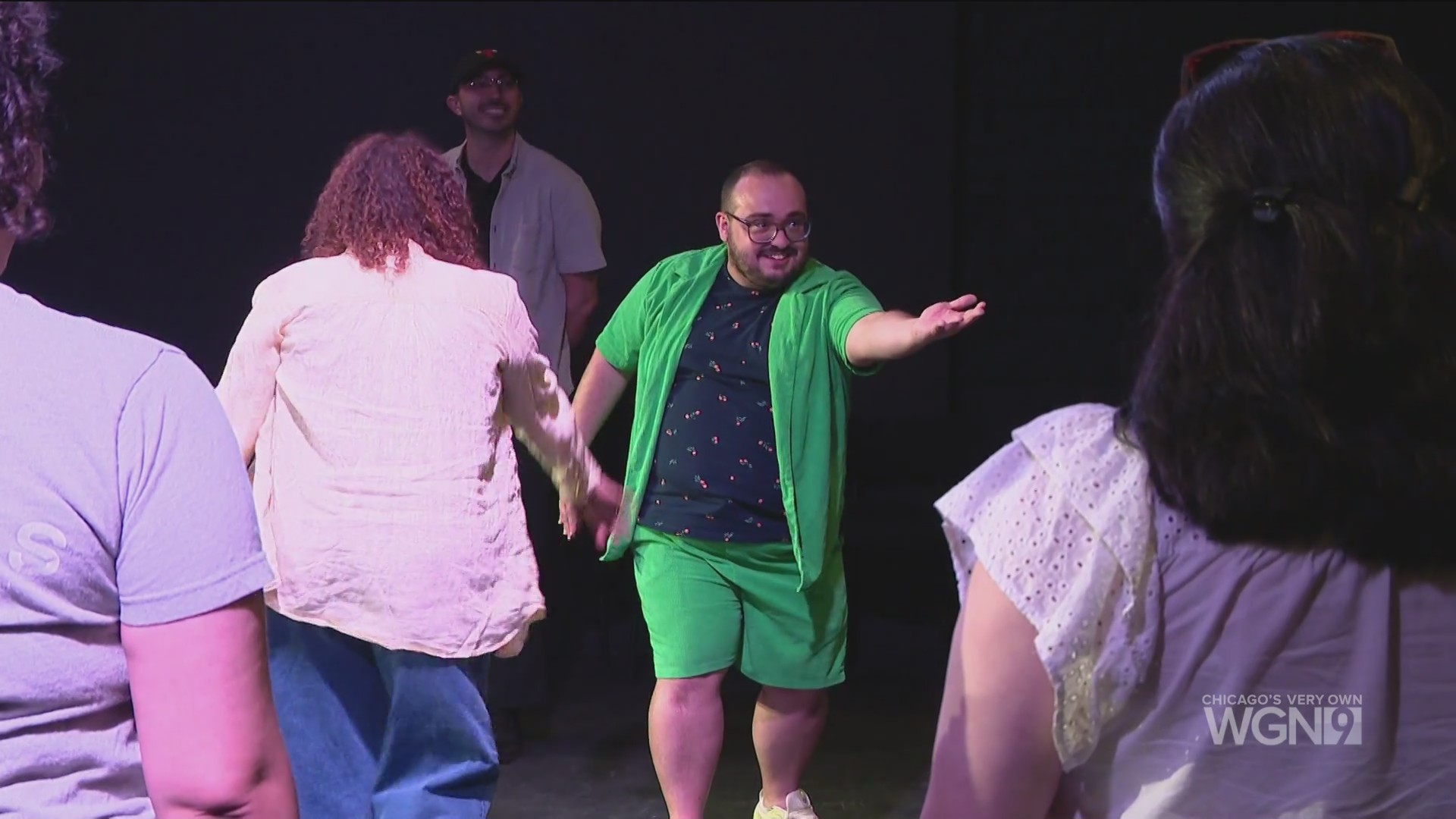 Adelante Chicago-Bilingual Improv School