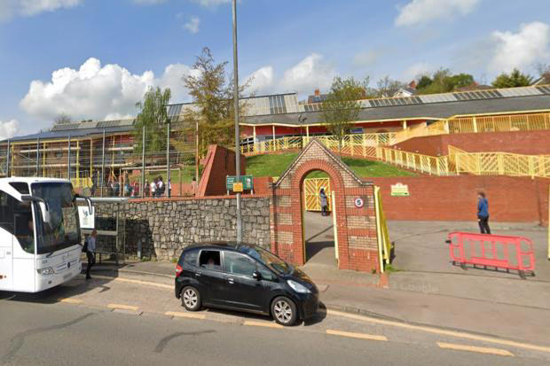 Reading gets boost as inspectors praise primary school’s ‘rich, real ...