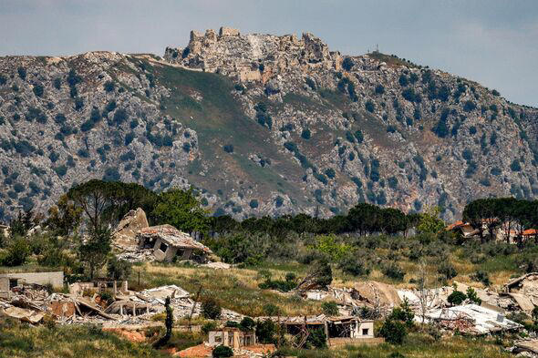 Israel captures castle built during the Crusades as it expands Lebanon ...