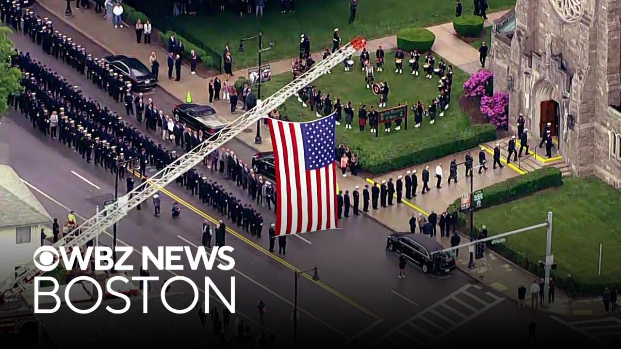 Thousands mourn fallen Boston firefighter Bobby Kilduff at wake