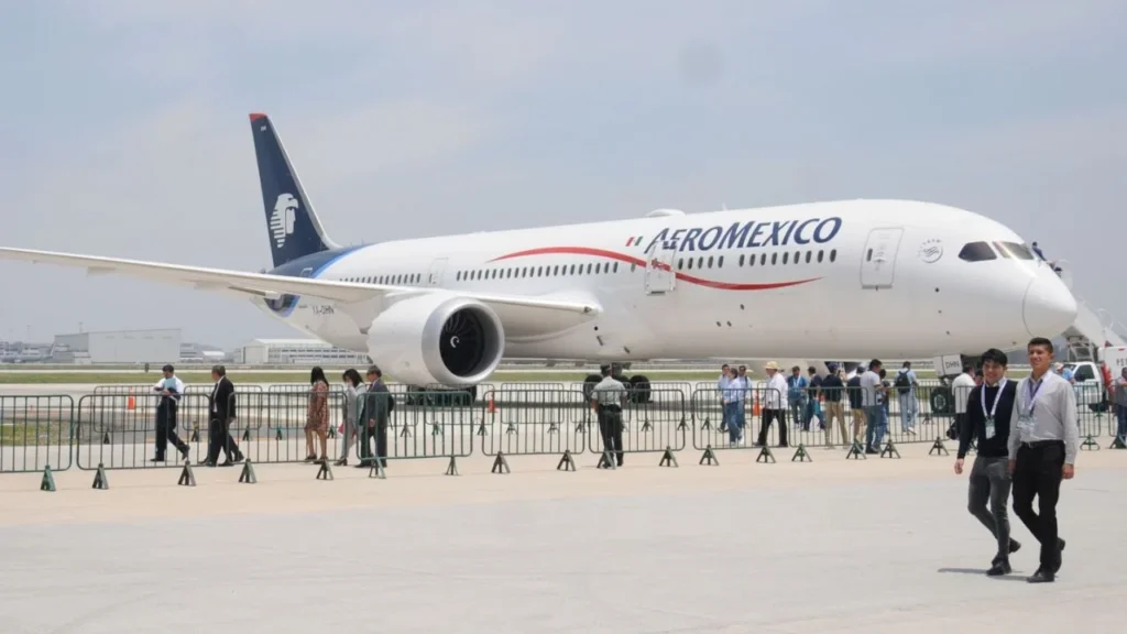 ASSA evita huelga en Aeroméxico tras acuerdo salarial