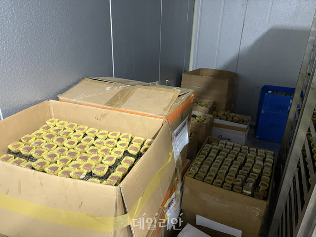 두쫀쿠·버터떡 불법 생산 적발…시중 유통 전 2만5000개 압수