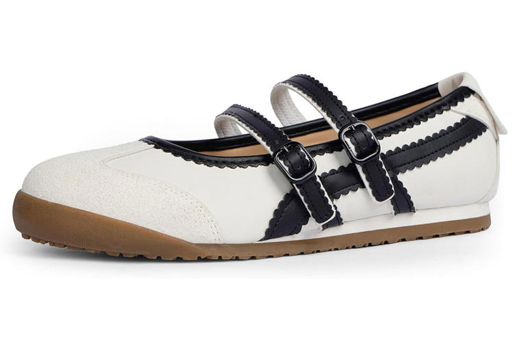 Shoppers with wide feet say these ballerina sneakers have 'plenty of ...