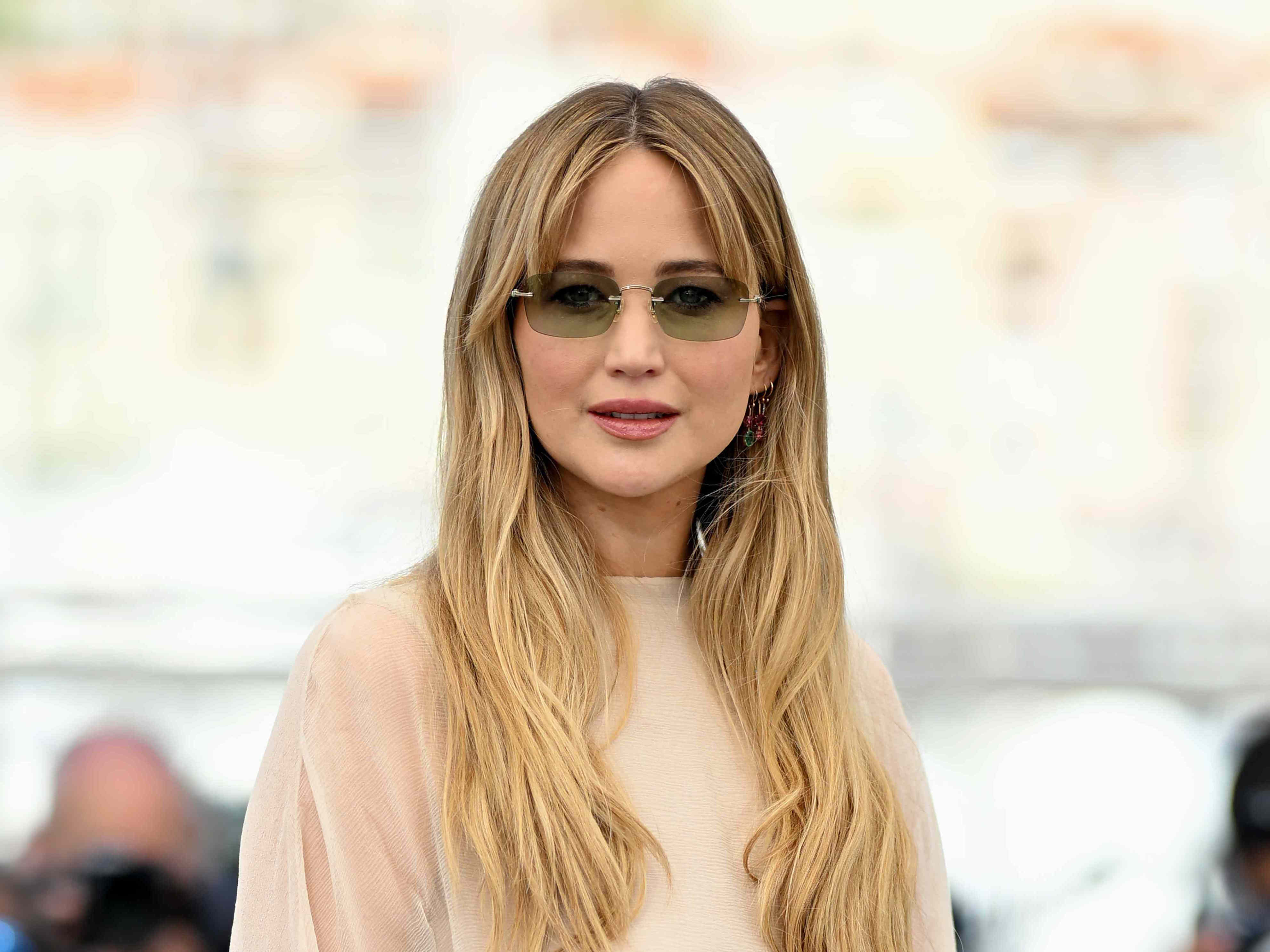 Jennifer Lawrence’s divisive, comfy dad sandals will be everywhere this ...