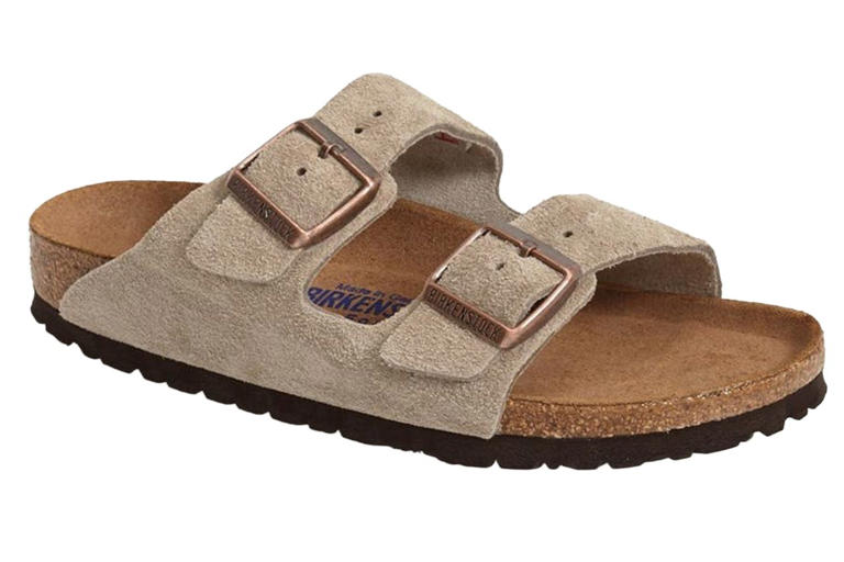 Jennifer Lawrence’s divisive, comfy dad sandals will be everywhere this ...