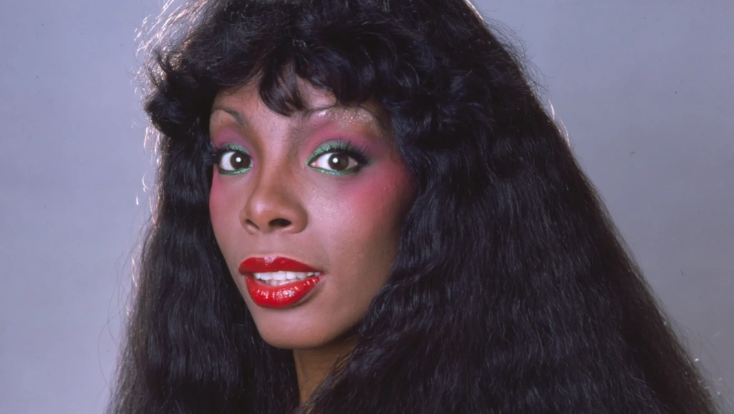 17 iconic female singers of the 1970s