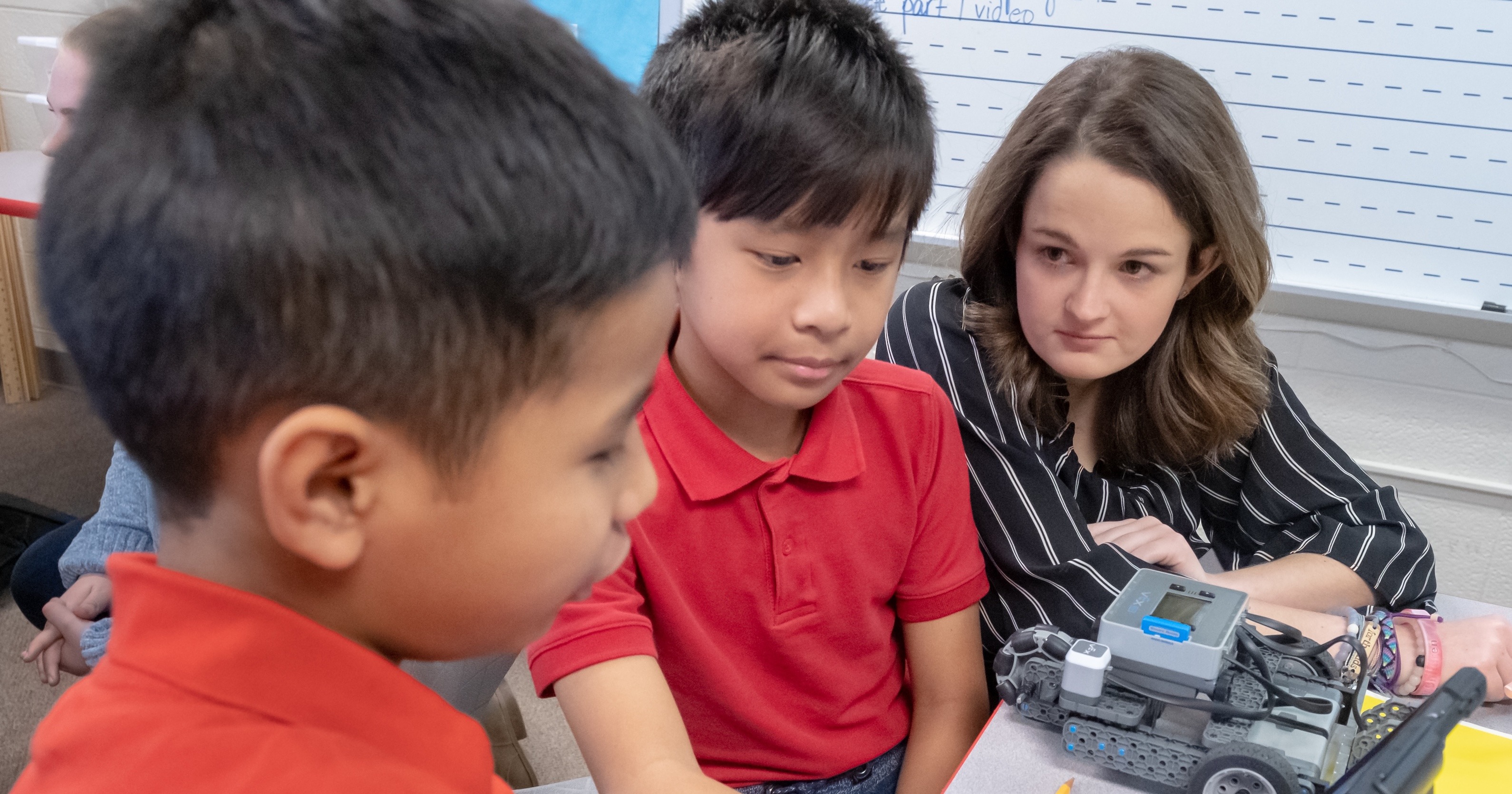 New Indiana program to boost needed STEM educators