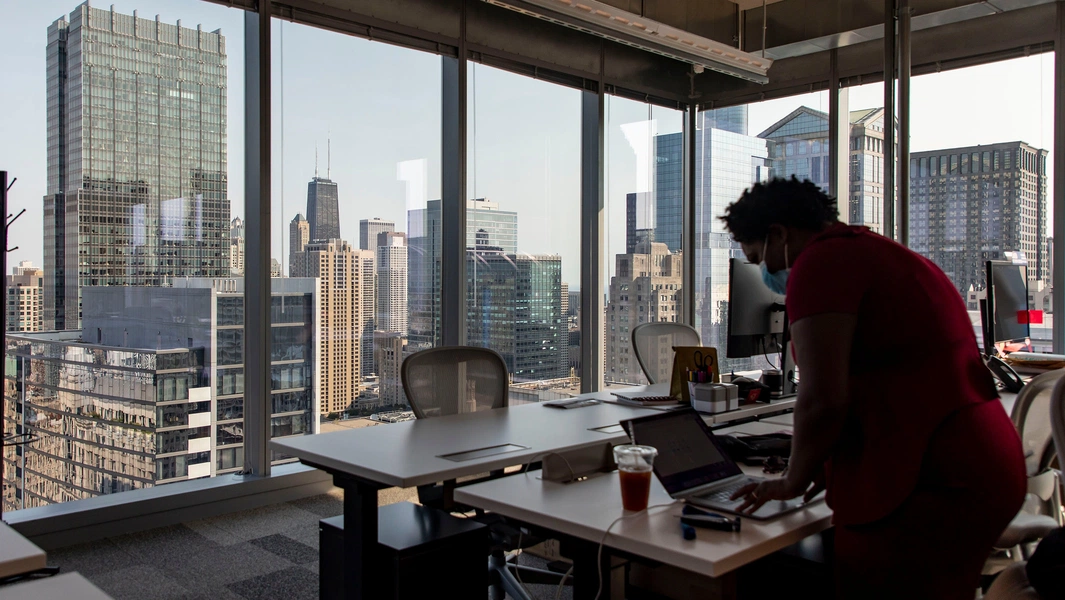 13 workplace practices that push employees away