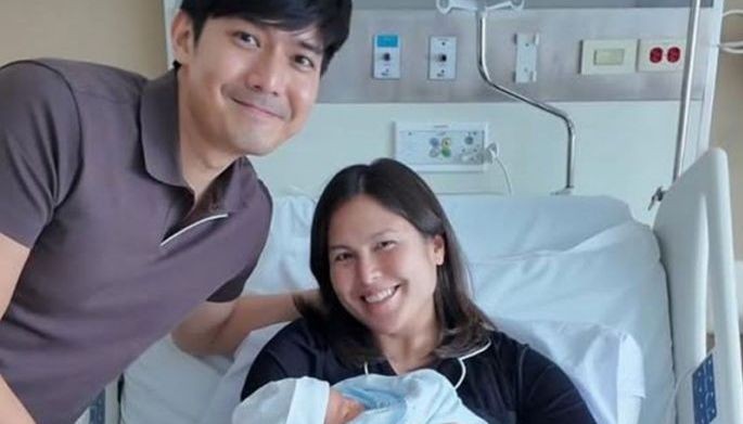'Our newest housemate': Robi Domingo, Maiqui Pineda welcome first baby