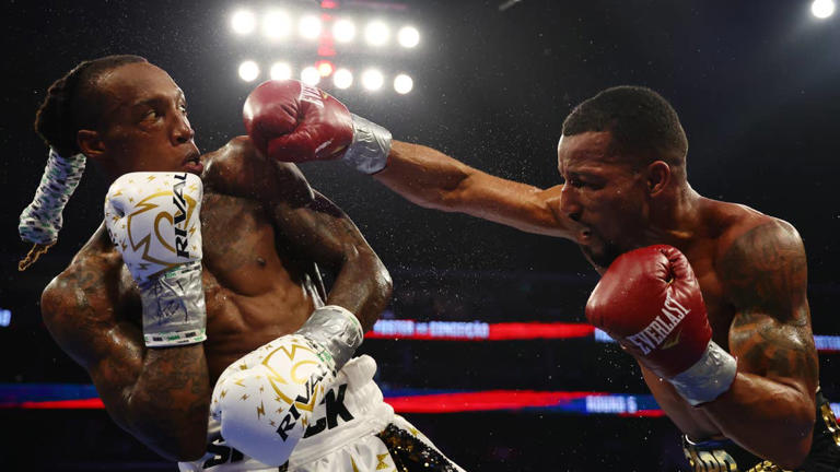 O'Shaquie Foster shows levels to boxing skills in Ray Ford victory