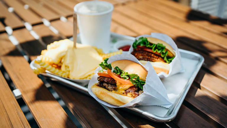 Steak 'n Shake transitions to 100% grass-fed beef starting June 1