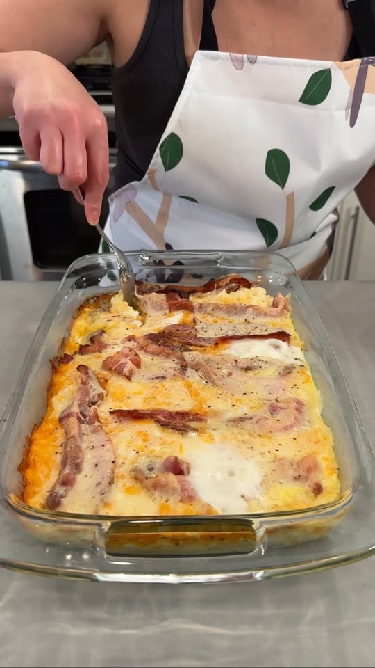 Easy one pan breakfast casserole with hash browns and bacon