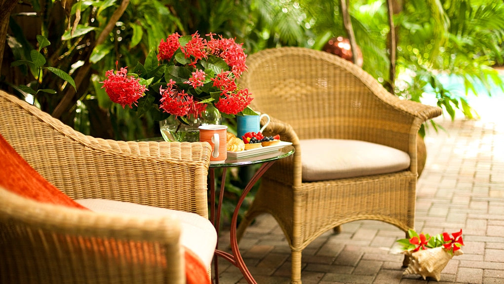 20 affordable ideas to upgrade your patio