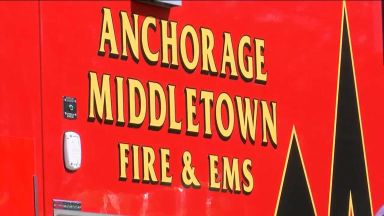 East Louisville house fire leaves 2 in hospital