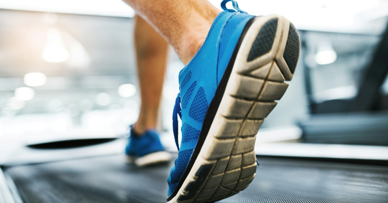Runner insists on using treadmill at 6 am 3 times a week, protests when ...