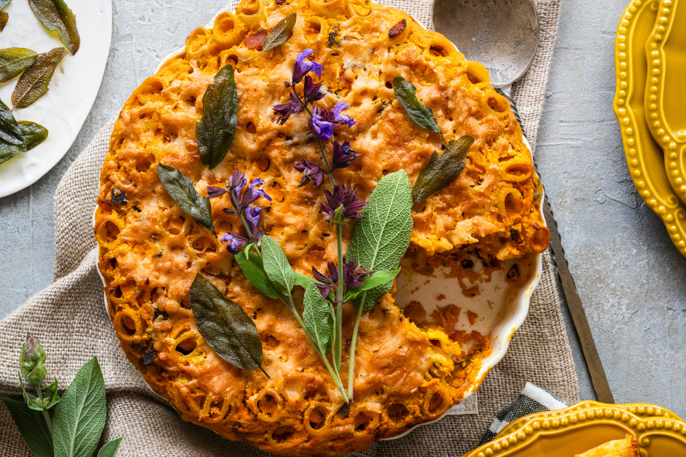 Pumpkin & ricotta rigatoni bake