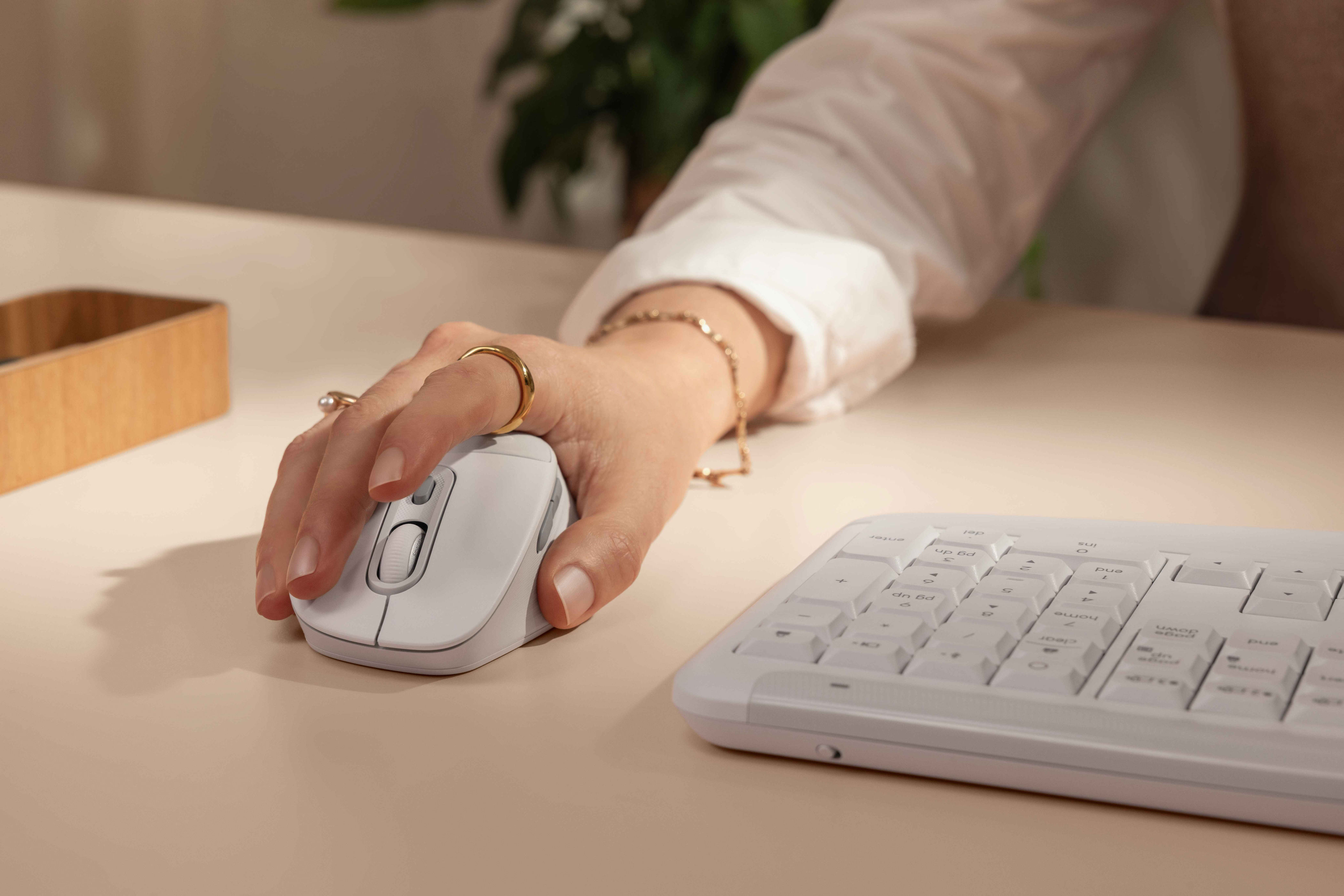 Logitech rilis MK880 dan M850 L hadir untuk kerja lebih nyaman