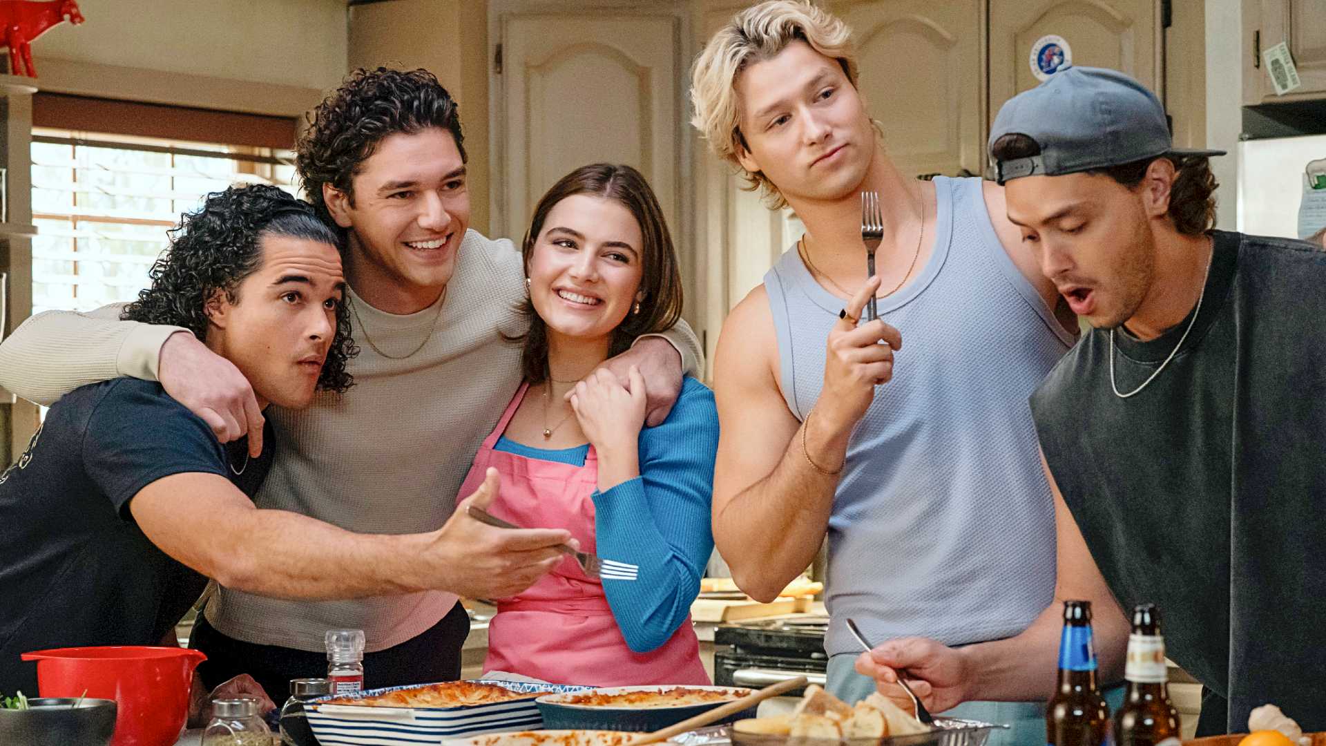 Prime Video's record-breaking new drama with 93% Rotten Tomatoes score ...
