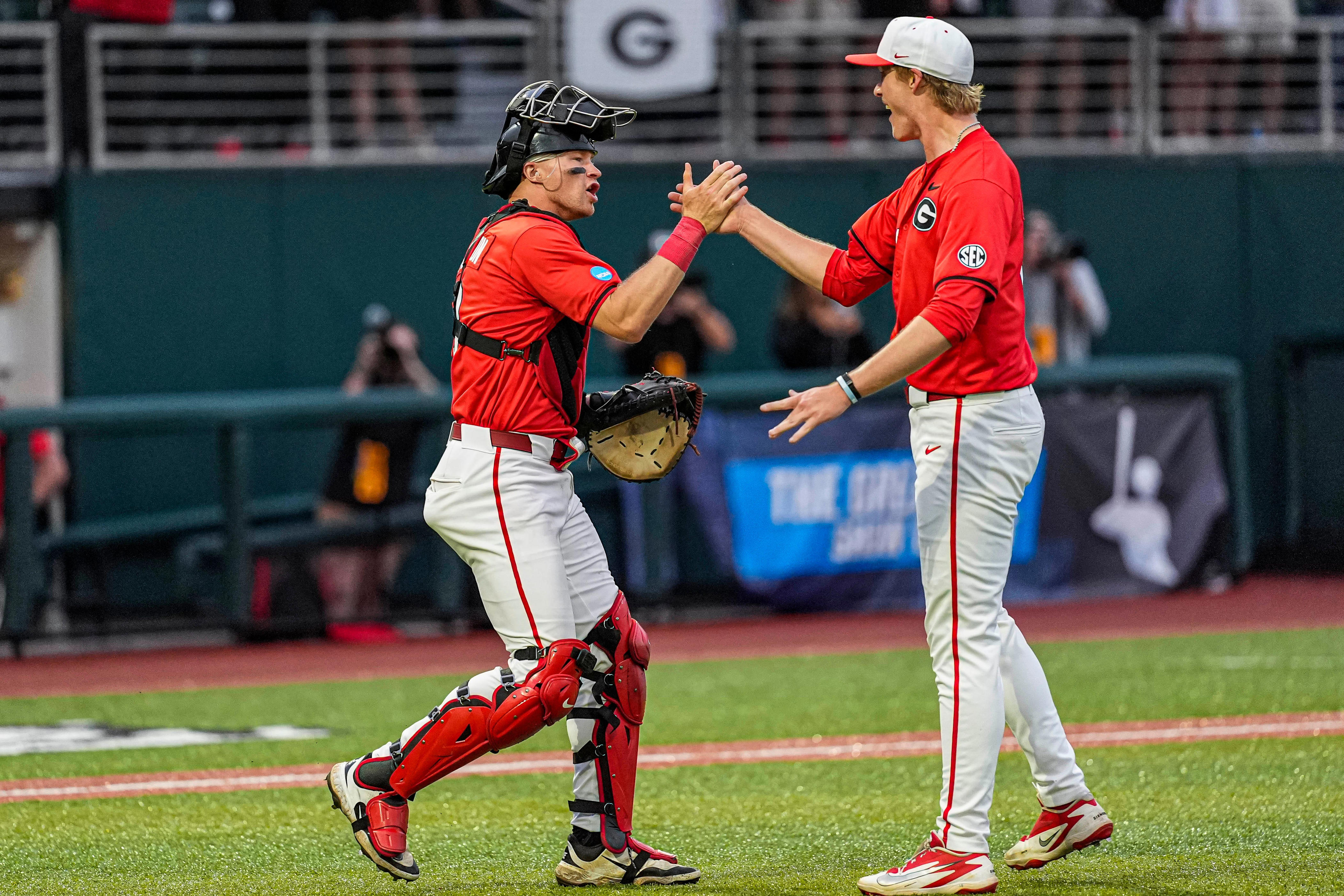 Georgia baseball wins Athens regional, star player faces suspension