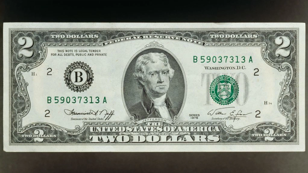 Identifying valuable $2 bills