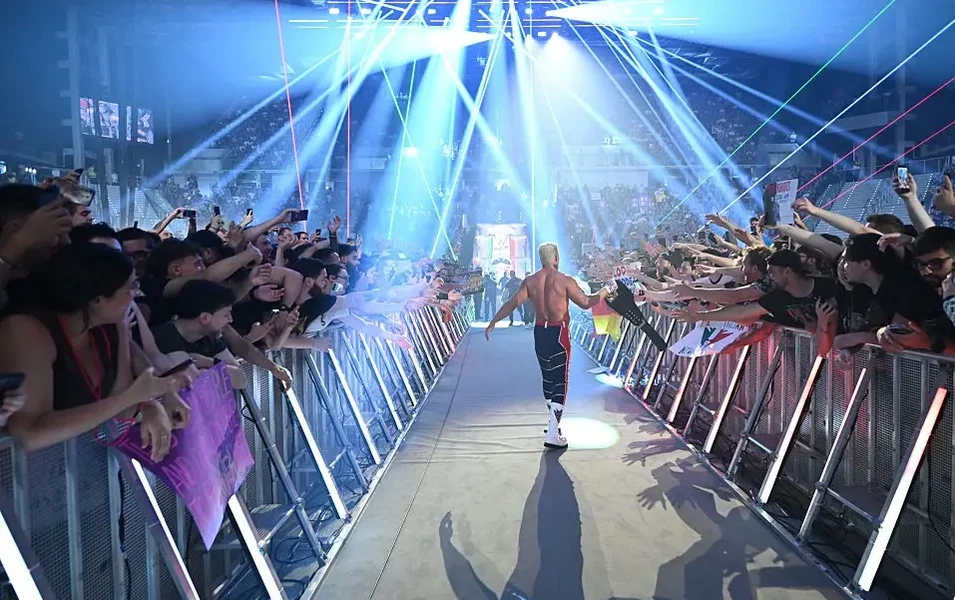 Reigns, Rhodes and Ruca score key wins at WWE Clash in Italy