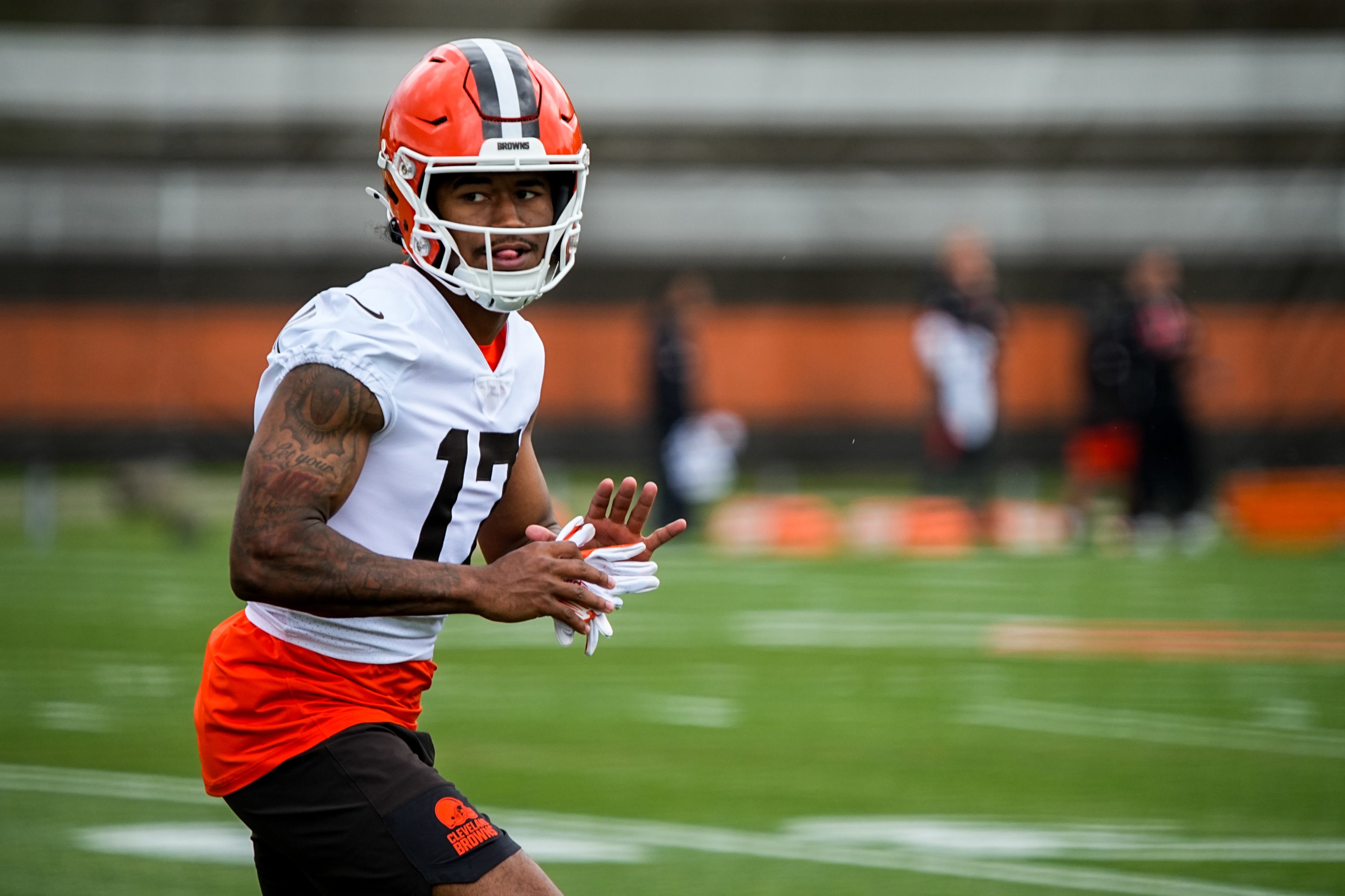 Browns WRs Denzel Boston, KC Concepcion already developing tight bond