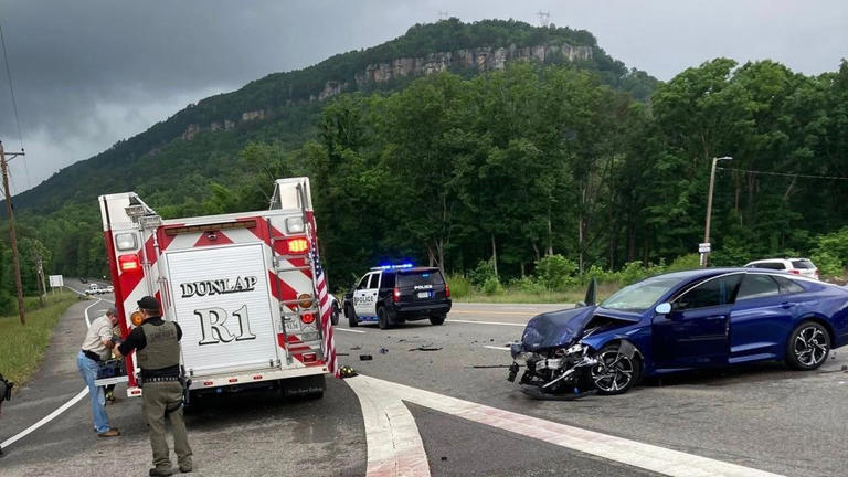 Hurt driver pulled from car with Hurst tools after multi-car crash in ...