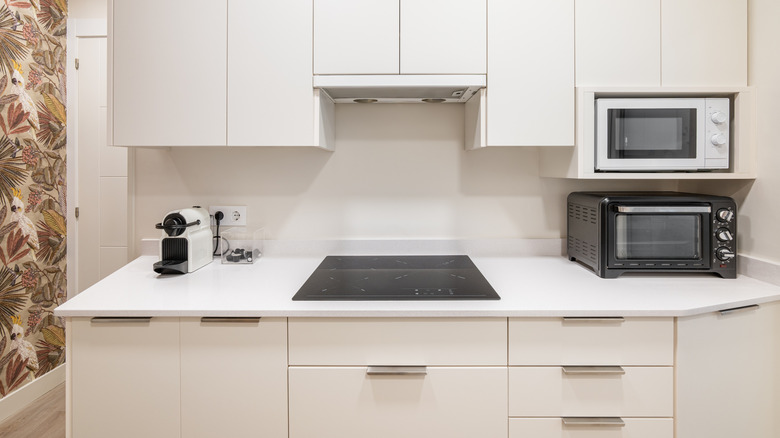 14 of Martha Stewart's favorite kitchen design tips
