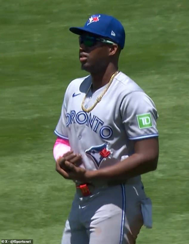 MLB star forced to leave game after getting hurt by ball thrown from ...